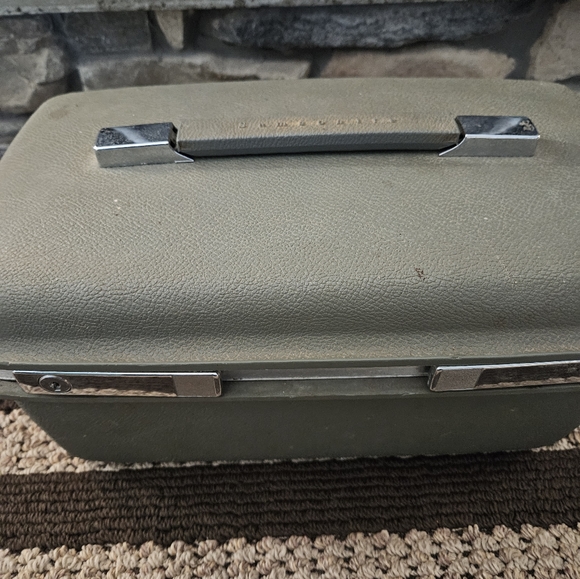 Samsonite | Bags | Vintage Samsonite Makeup Case | Poshmark